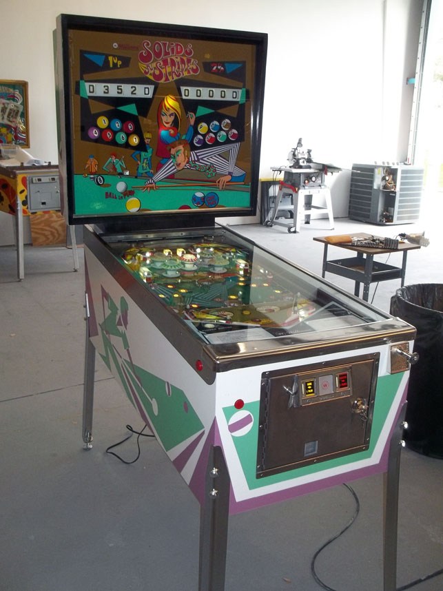 SOLD - 1970 Williams Solids N Stripes (repainted cabinet) - Pinball ...