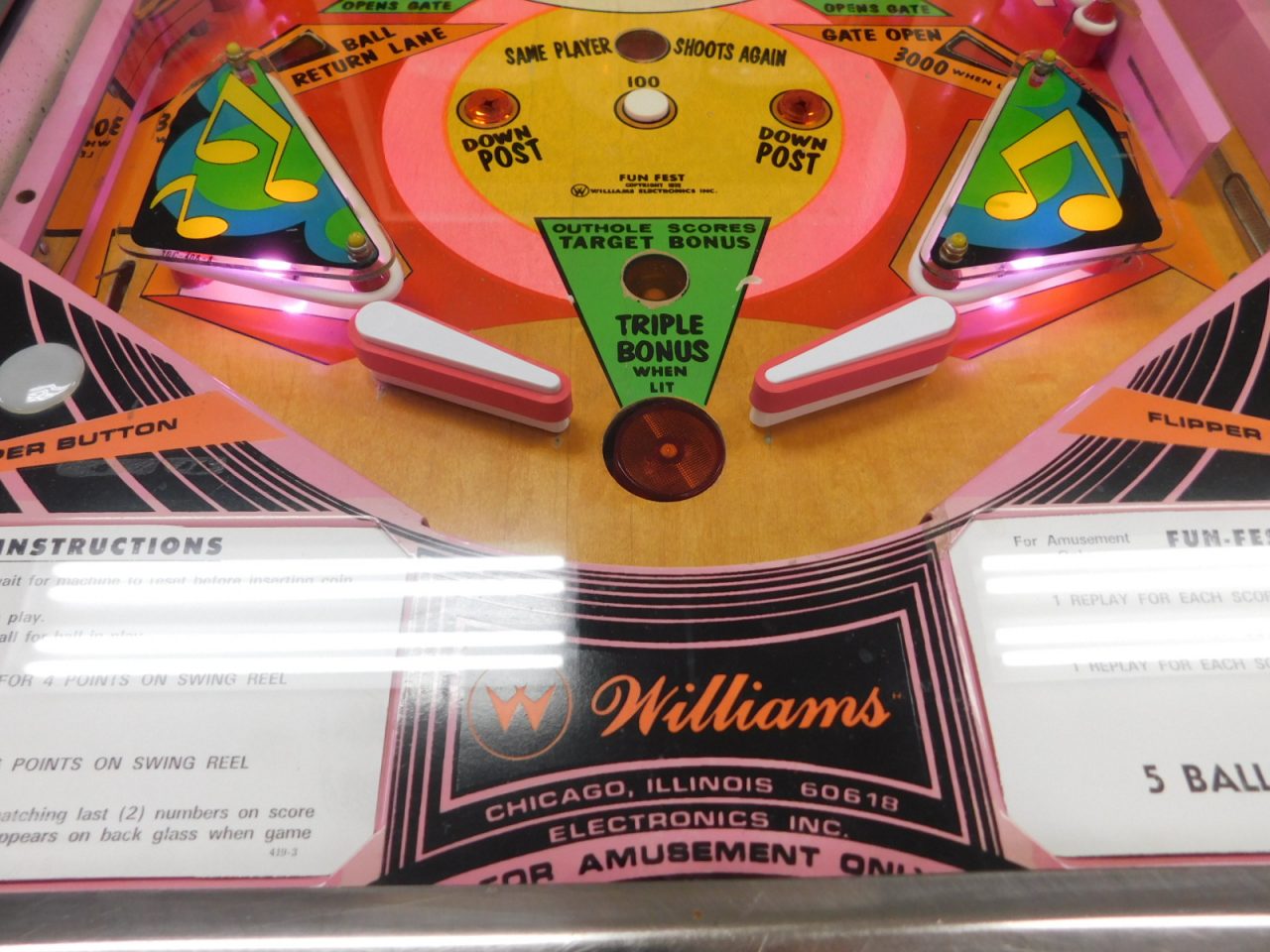 SOLD - 1972 Williams Fun Fest (Extremely fast playing EM game ...