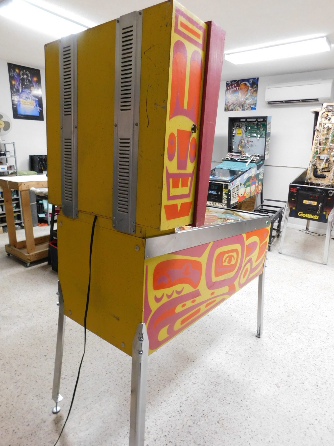 SOLD - 1979 Gottlieb Totem - Pinball Restorations, LLC.
