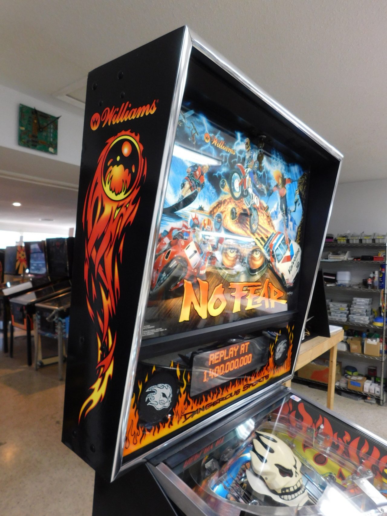 1995 Williams No Fear: Dangerous Sports (4 ball Multi-ball) New head ...